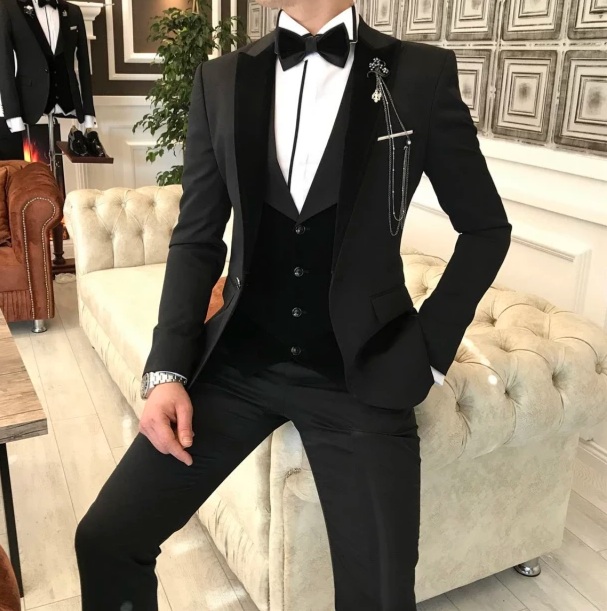 MST-1017 – Black Tie and Tuxedo Suits Rental Singapore