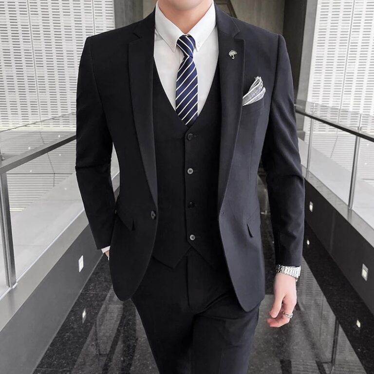 217 – Rent a Suit in Singapore – Suits Hire – Suits Rental