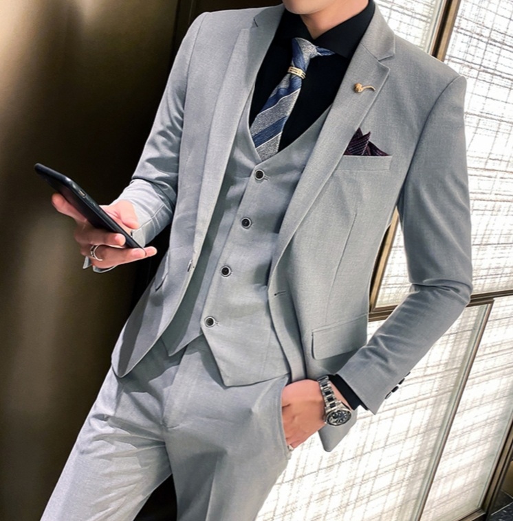 241 – Rent a Suit in Singapore – Suits Hire – Suits Rental